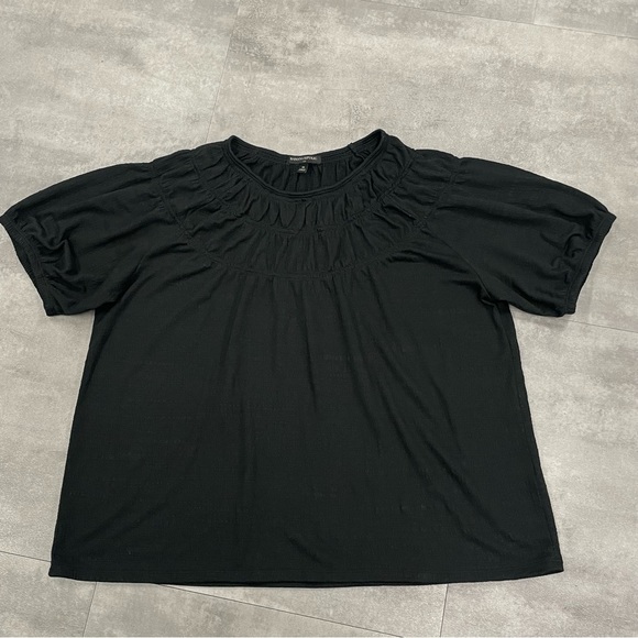 Banana Republic | Tops | Xl Ruched Textured Black Top From Banana ...